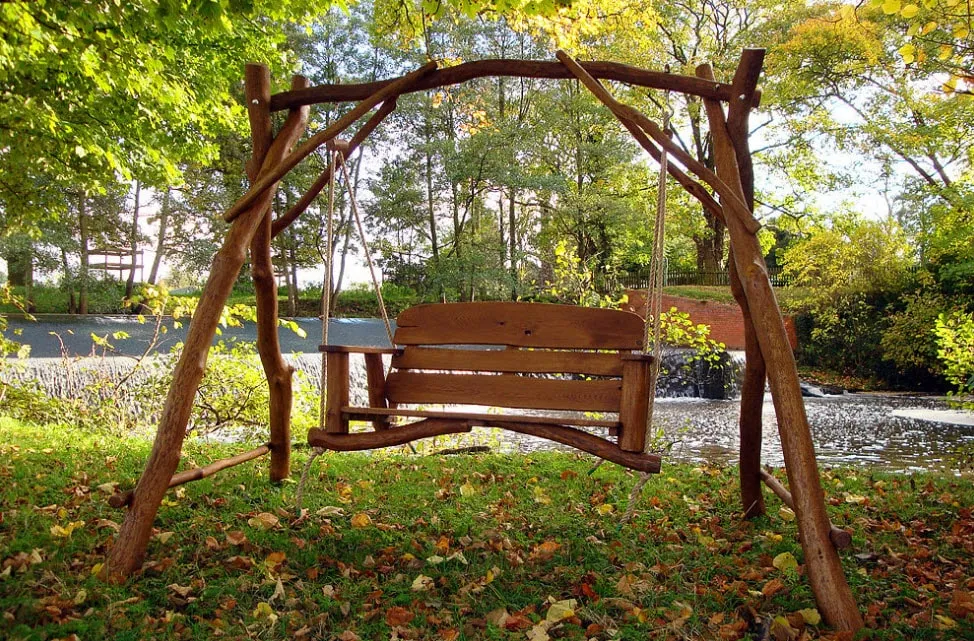 Как выбрать диван-качели для дачи: примеры на 100 фото – «StroyLab» – портал о строительстве и ...