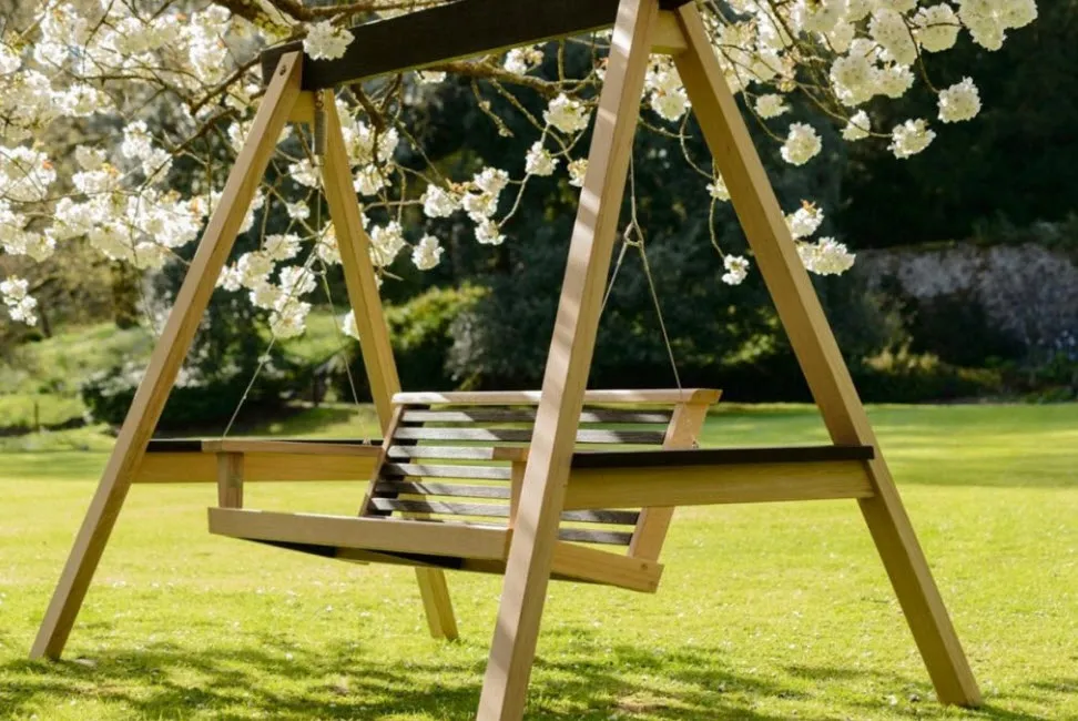 Как выбрать диван-качели для дачи: примеры на 100 фото – «StroyLab» – портал о строительстве и ...