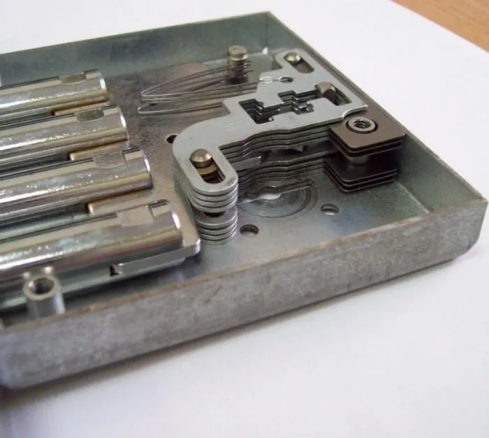 Замки для калитки – чертежи, схемы и эскизы простых и надежных уличных замков – «StroyLab ...